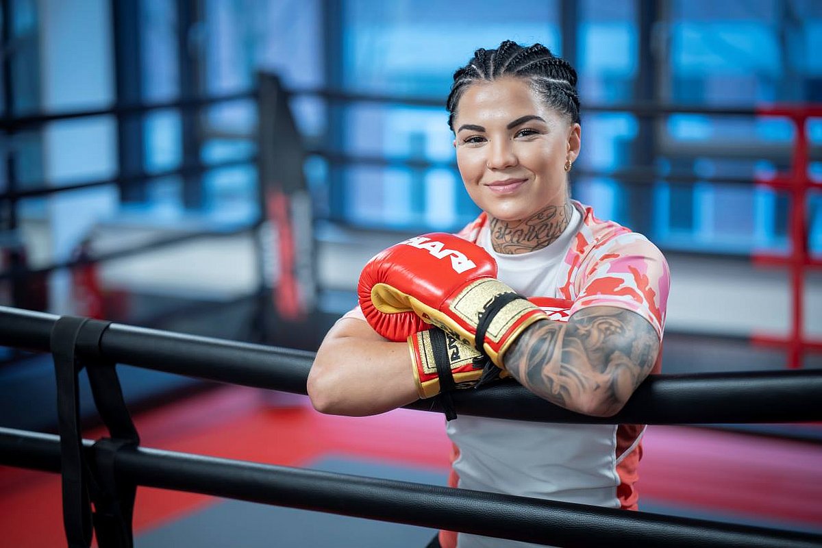 A Puncherrella-Story: Die Geschichte von Bilgenur Aras